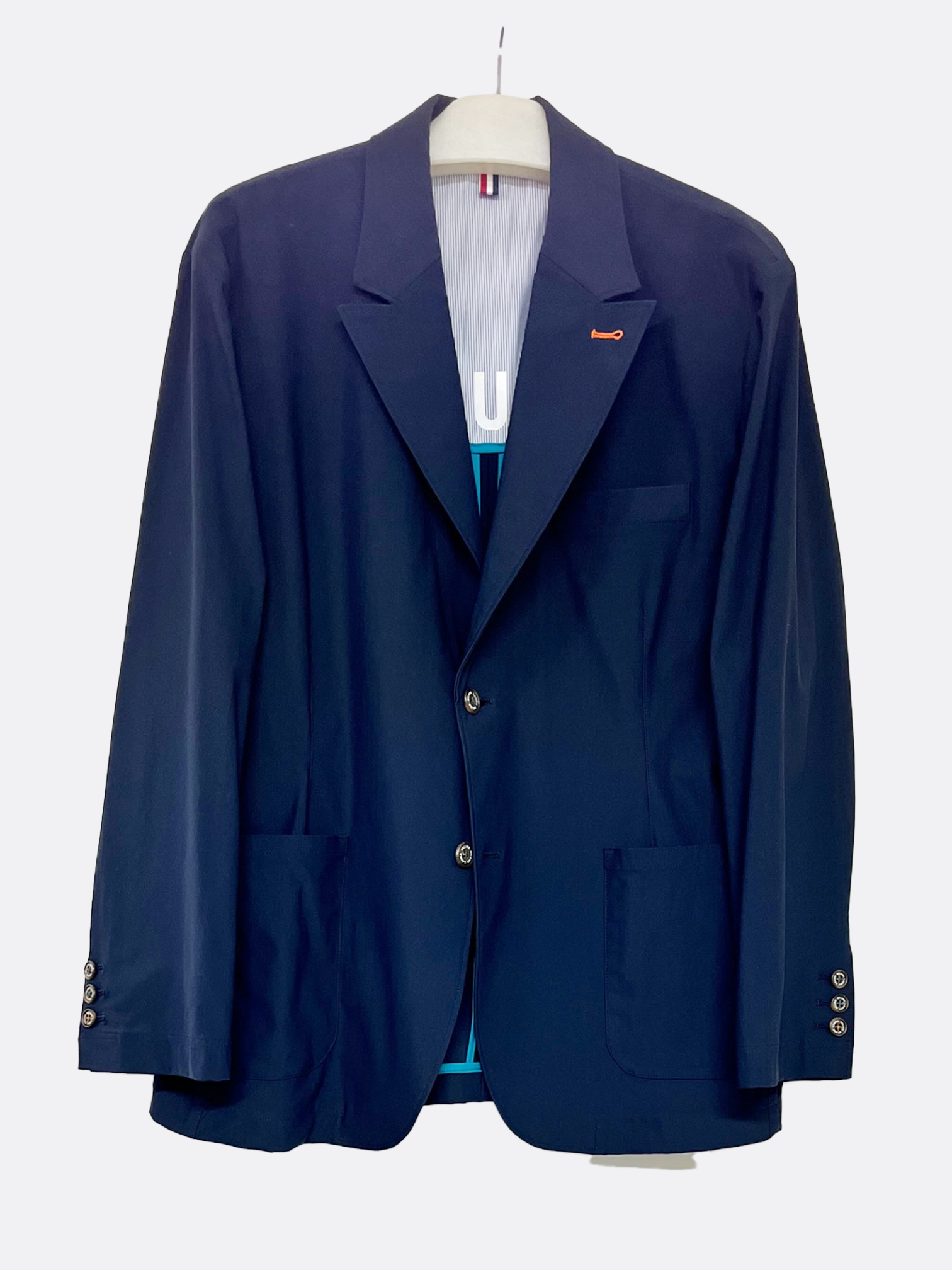 ラウラジャパン | ラウラフェリーチェ & お洒落な男のメンズ服、ビアネロブランドの取扱いメーカー